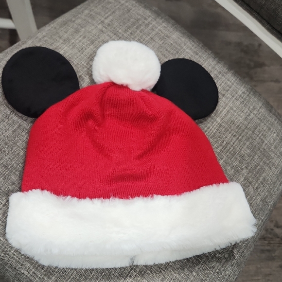 Disney | Accessories | Disney Christmas Mickey Mouse Hat | Poshmark
